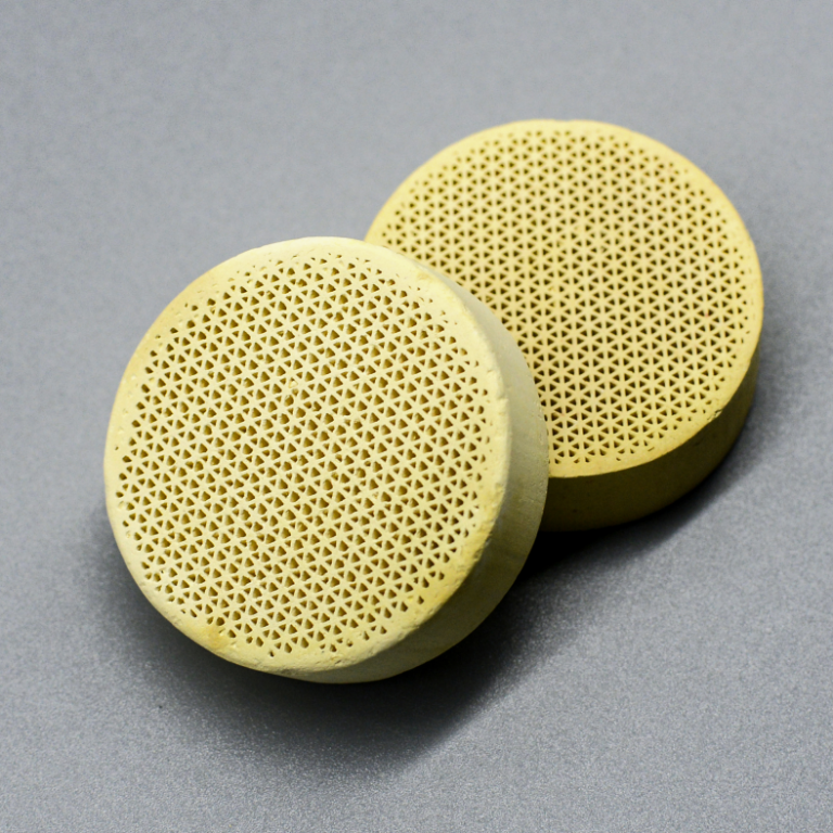 Insert topping media Bed Grading NiMo based catalyst – Catalyst carrier ...